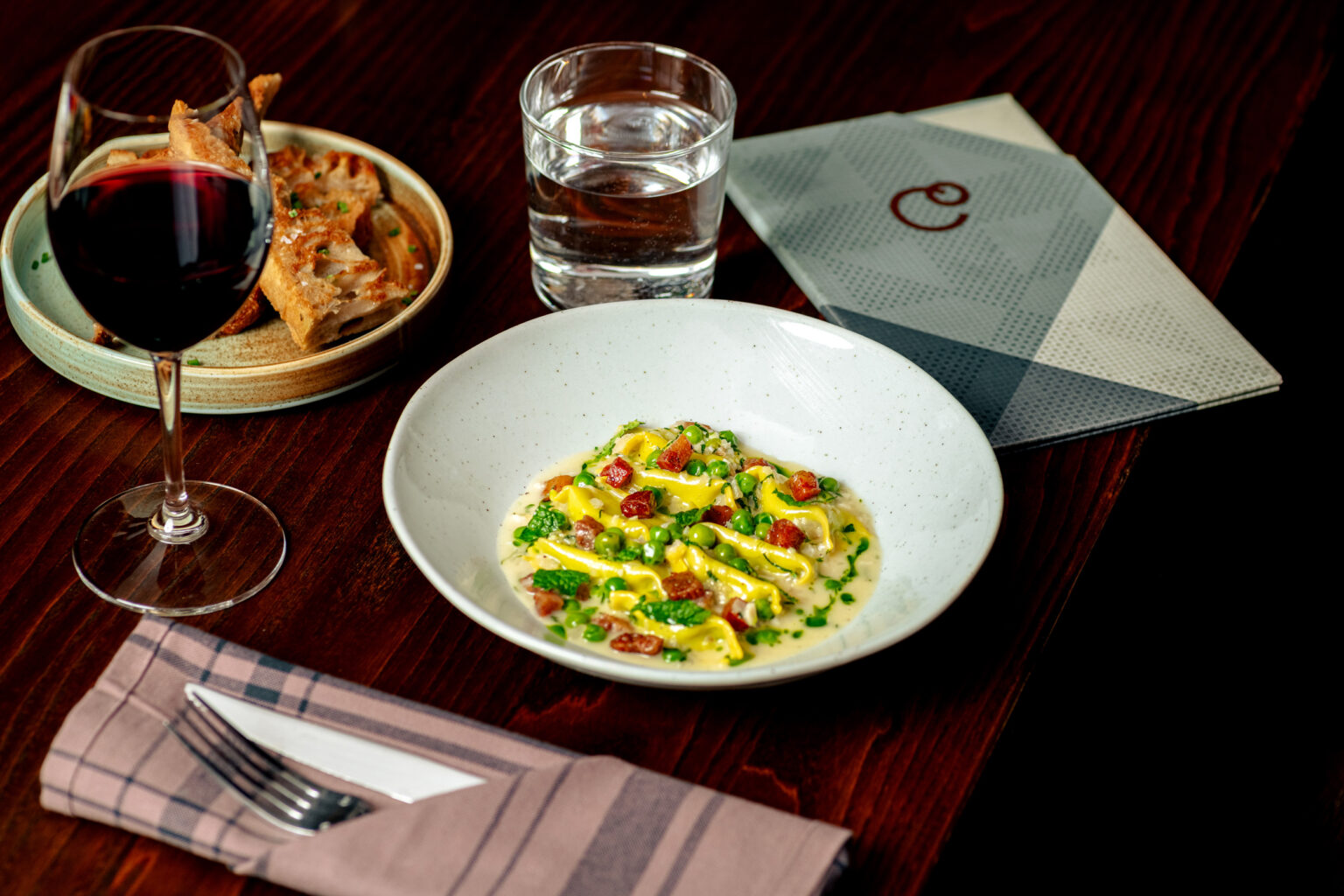 Constantine | Restaurant in Downtown Toronto